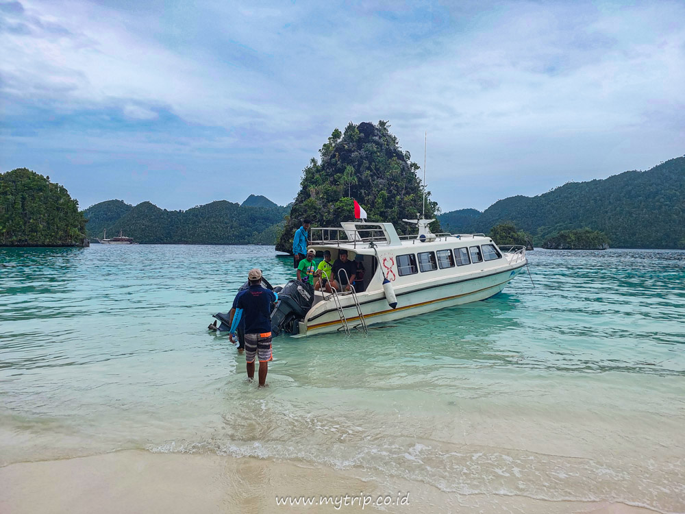 YOUR SMART TRAVEL GUIDE FOR EXPLORING RAJA AMPAT 2024 EDITION (Part 2)